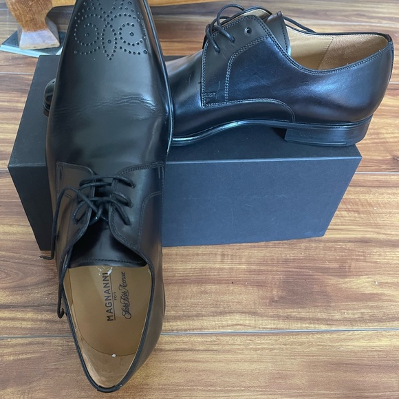 Magnanni | Shoes | Magnanni For Saks 5th Mens Black Leather Shoes ...